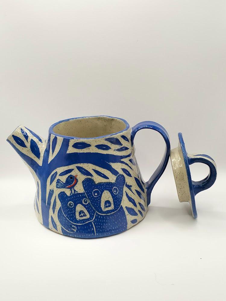 Hand Made Tea Pot, Large Capacity, Stoneware, Ceramic, Bear Hug Design ...