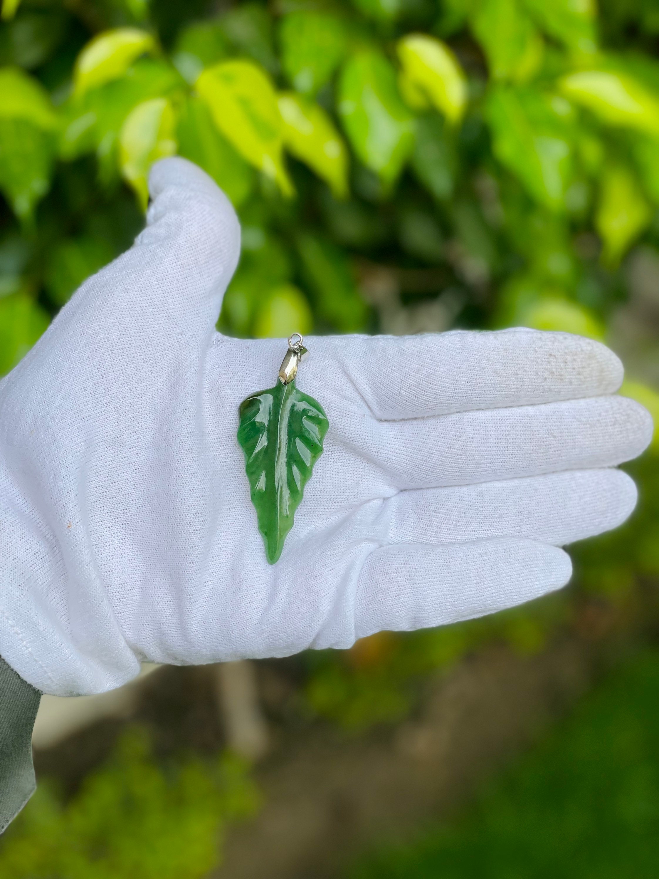 Nephrite Jade Leaf Pendant Handcrafted Pendant nephrite - Etsy Israel