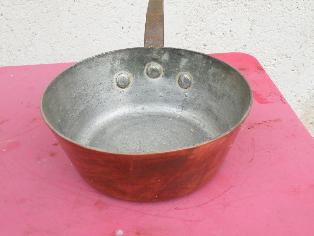 Antique French Copper Windsor Pan, Stamped PAA Metal Handle, Copper ...