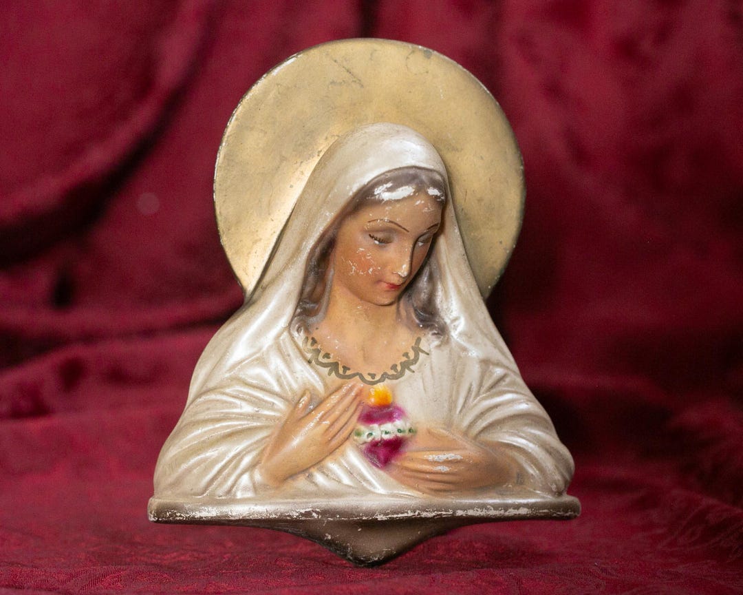 Vintage Chalkware High Relief Plaque of the Scared Heart of Mary - Etsy