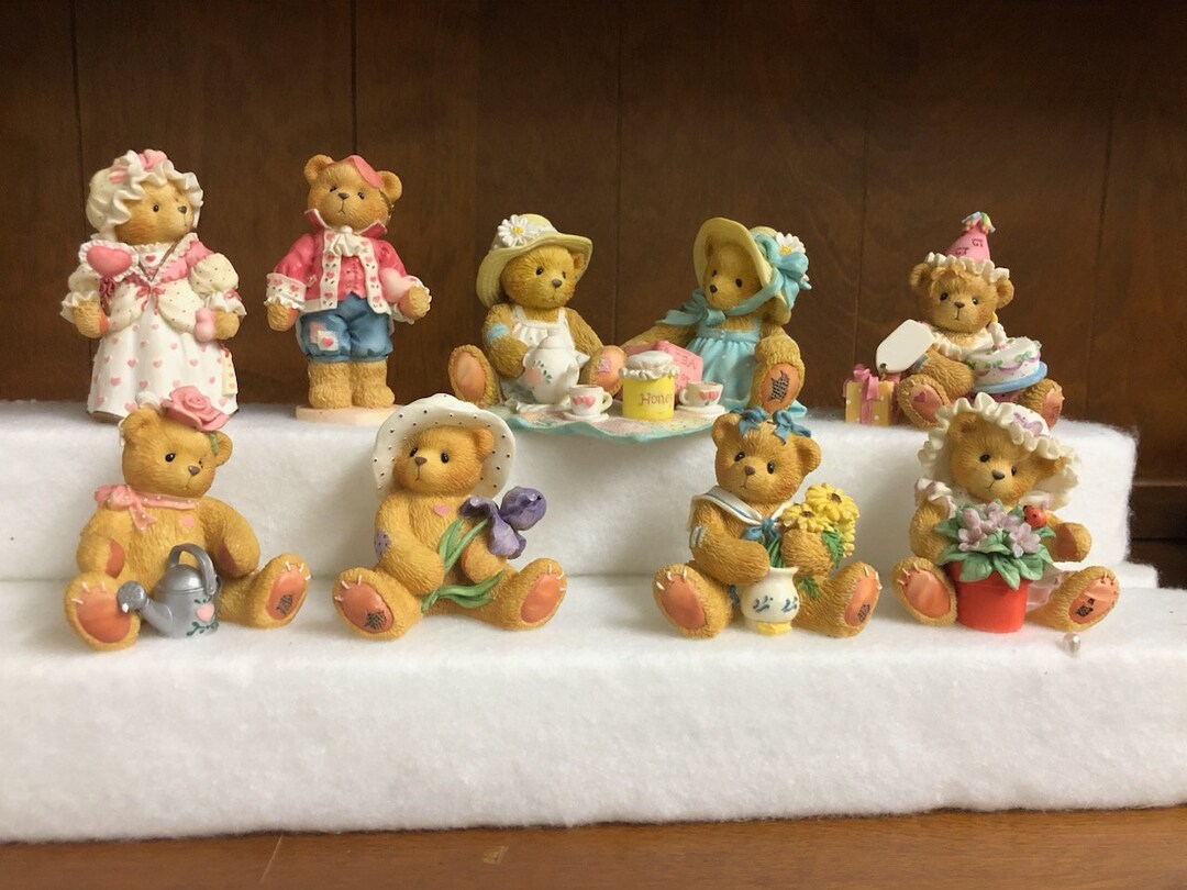 Figurines Cherished Teddies Figurines Valentines, Birthday, Flowers ...