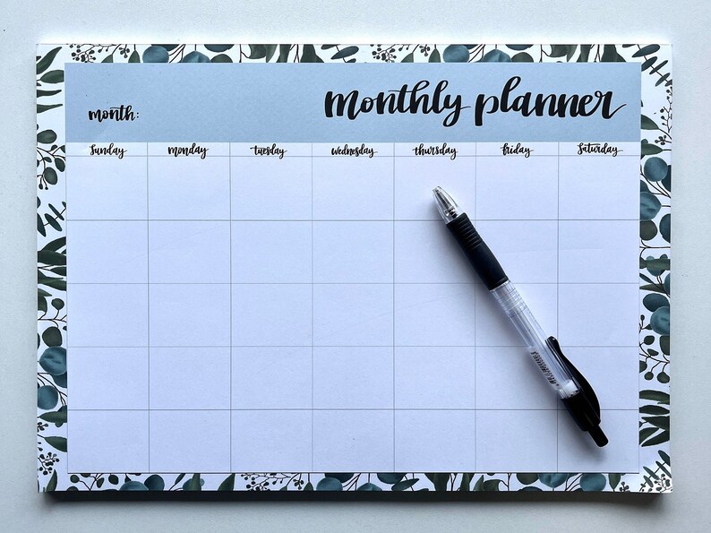 12 Monthly Calendars / Yearly Calendar / Multi-coloured or Native ...