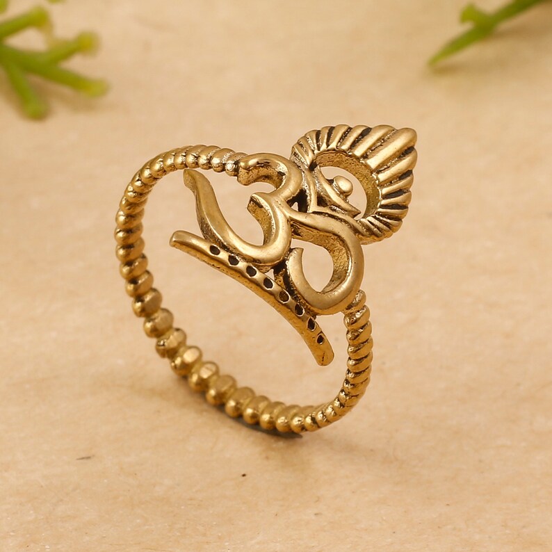 18k Vermeil Om Ring, Lord Shiva Ring, Religious Ring, Divine Ring, 925 ...