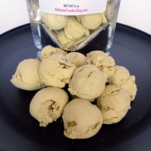 6 Pack Blue Raspberry French Macarons - Etsy