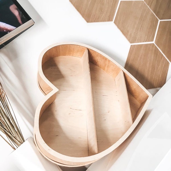 Wood Heart Shelf - Etsy