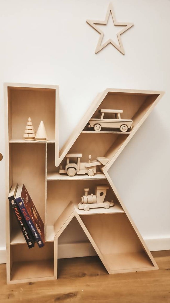 Regal bookshelf store