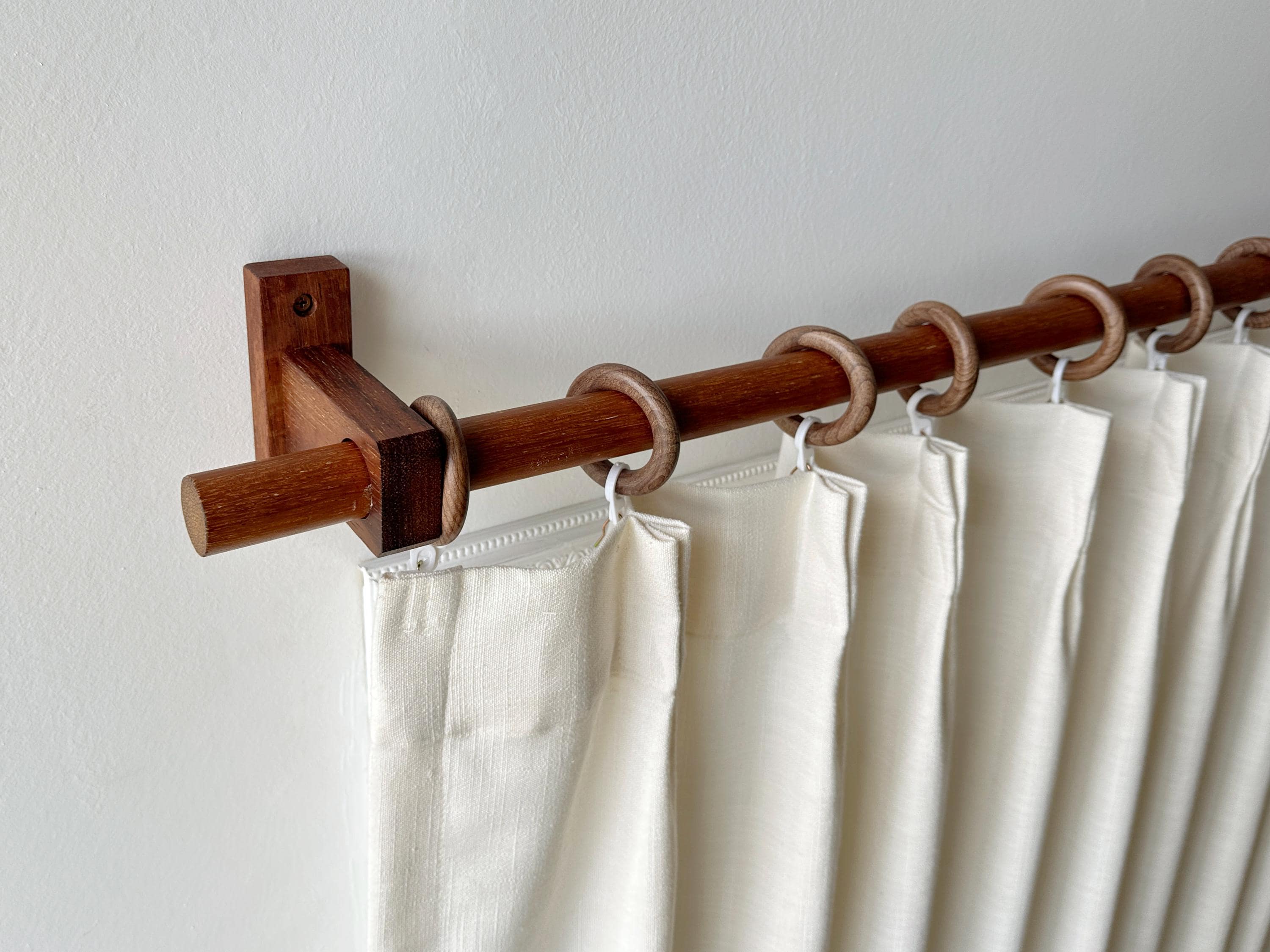 Wooden Curtain Rods,custom Wooden Curtain Rods,unique Square Brackets ...