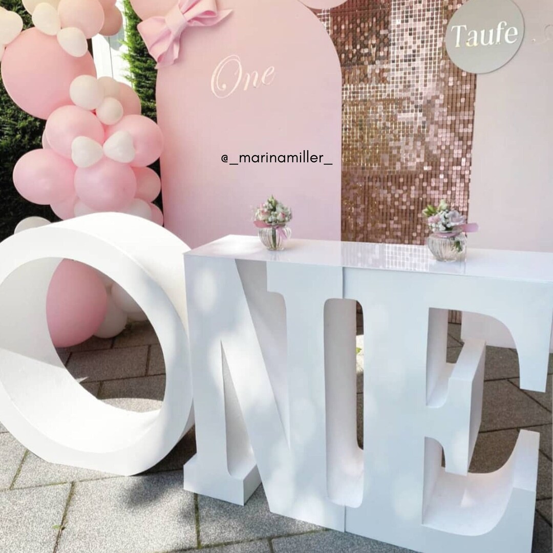 One Letter Table, Giant Styrofoam Letters Height Cm 80 Thickness Cm 30 ...