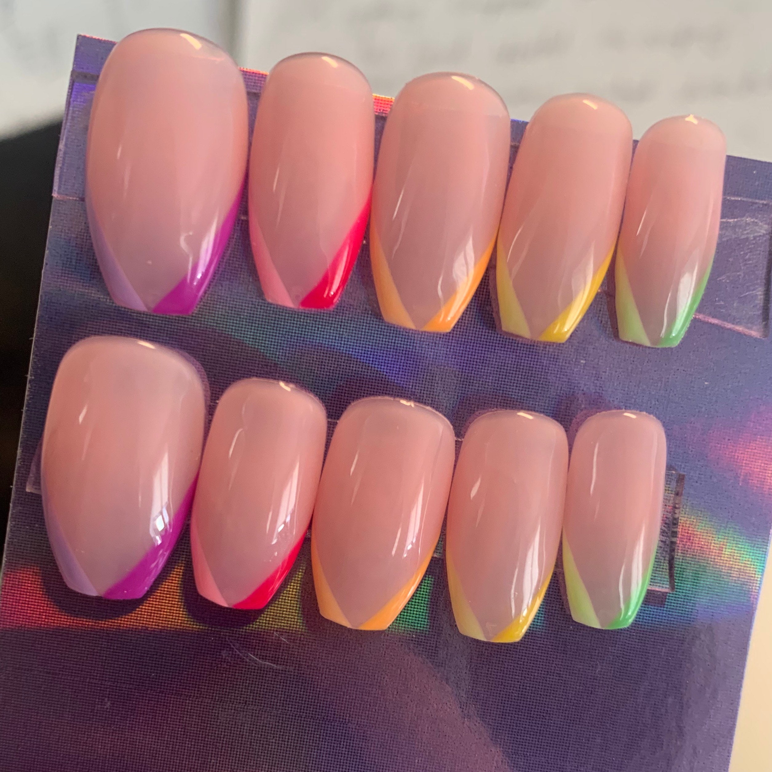 Chevron Acrylic Nails