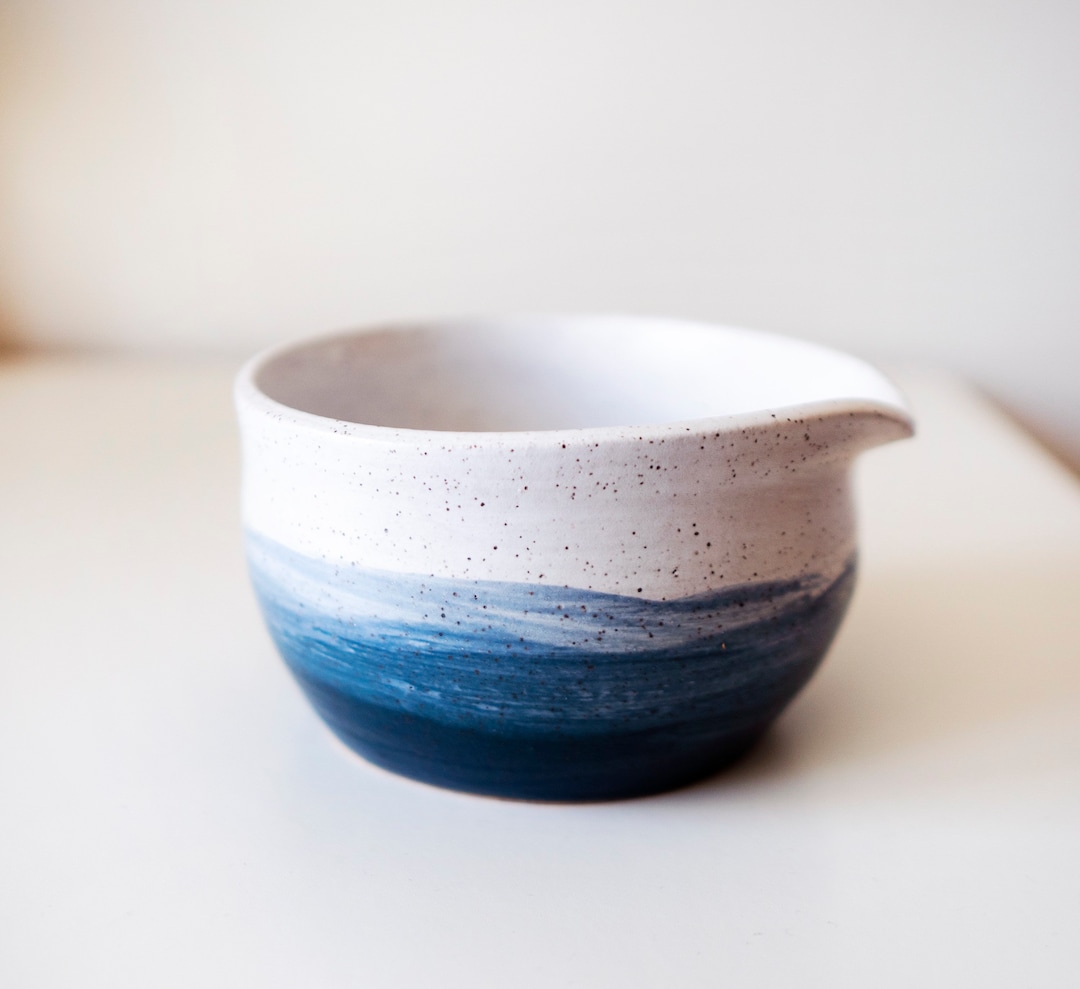 Ceramic Matcha Bowl With Spout, Speckled Blue and White, Bowl With ...