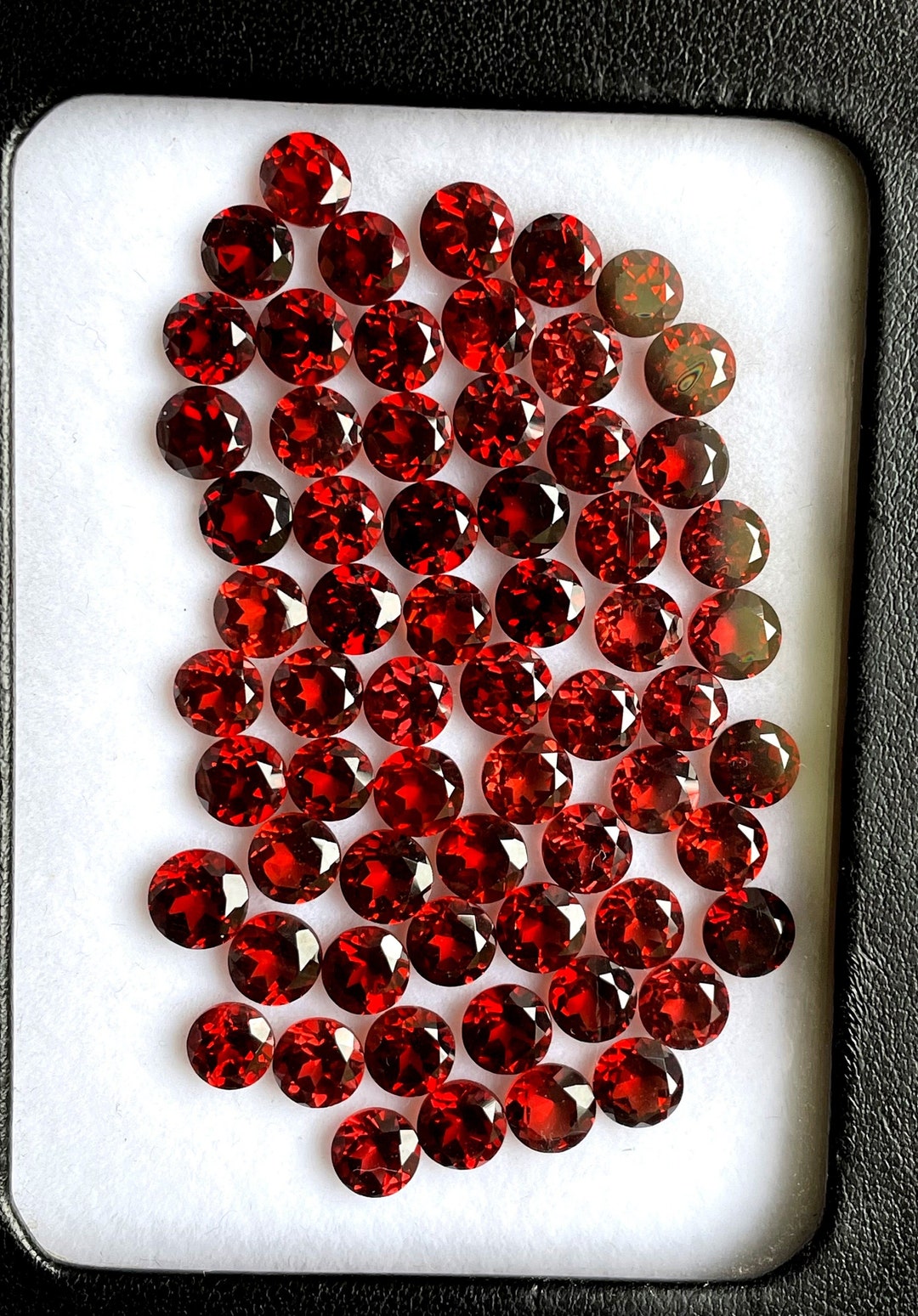 Natural Mozambic Garnet, Round Faceted Cut, 5mm Loose Gemstone - Etsy