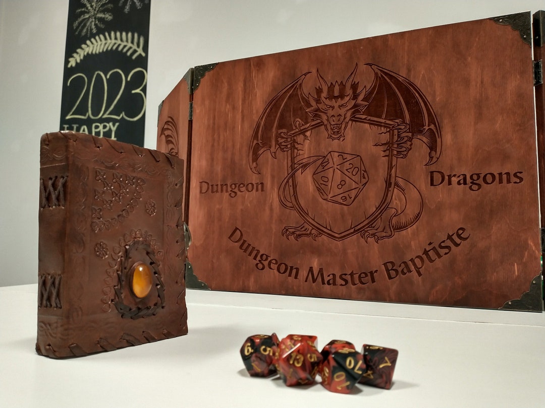 Dungeons and Dragons Screen, Custom Dungeon Master Screen Monitor ...