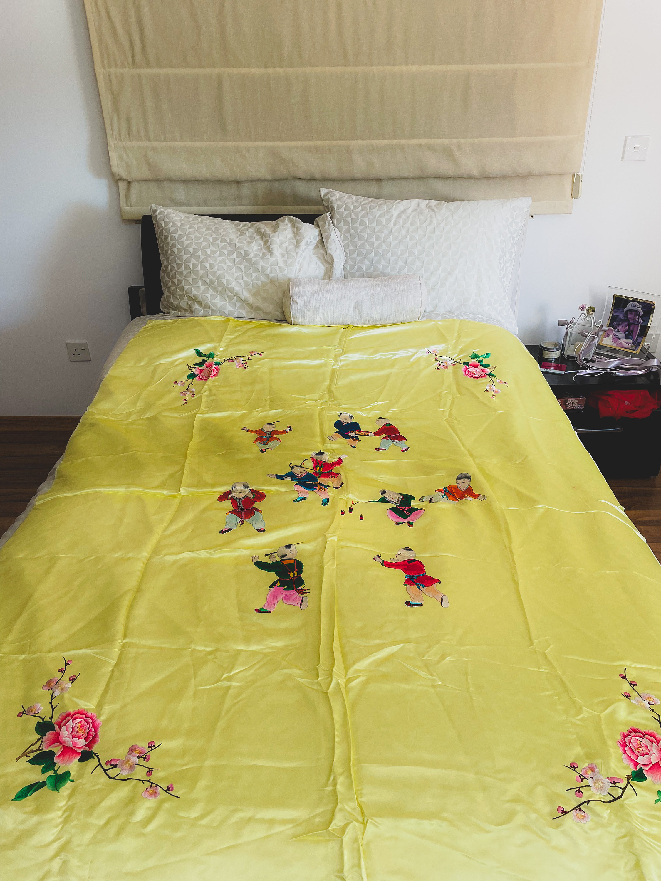 Vintage Chinese Hand Stitched Embroidered Panel (bedspread Cover ...