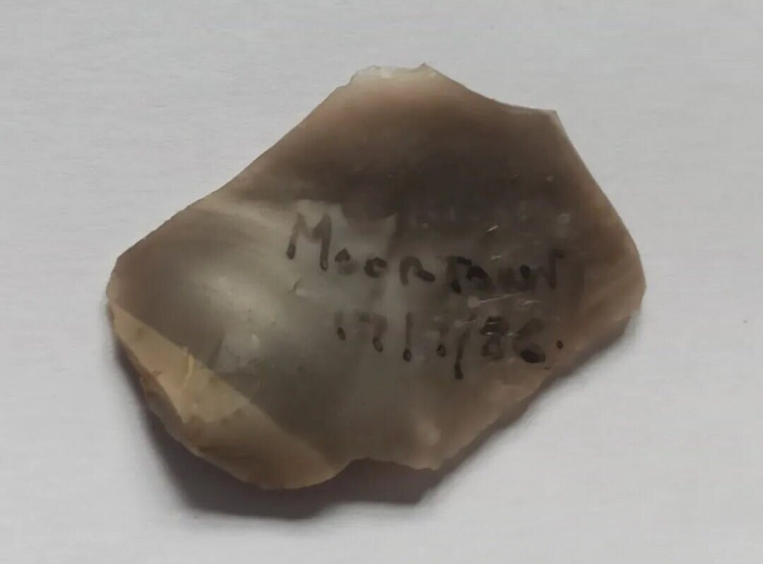 Inscribed Mesolithic Flint Scraper. Middle Stone Age Britain 6000-4000 ...
