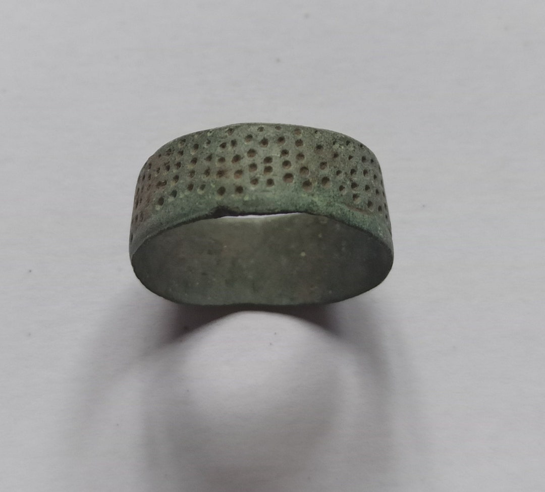 High Middle Ages Britain Leather Worker's Bronze Thimble 1200-1300 Ad ...