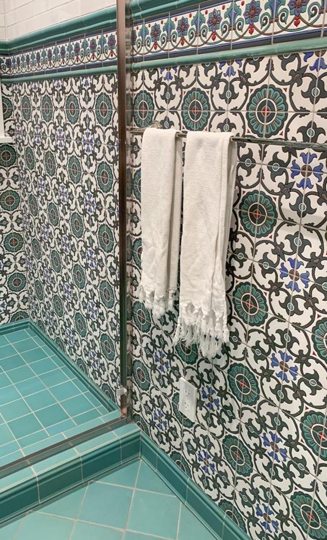 Ceramic High Relief Border Tiles Handcrafted - Navarres - 50 Tiles 4.25 ...