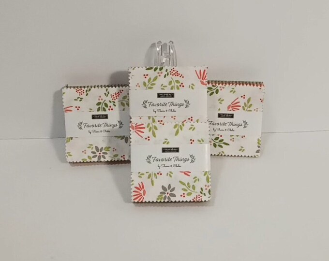 Favorite Things Mini Charm Pack by Sherri & Chelsie Fr Moda Fabris - 42 ...