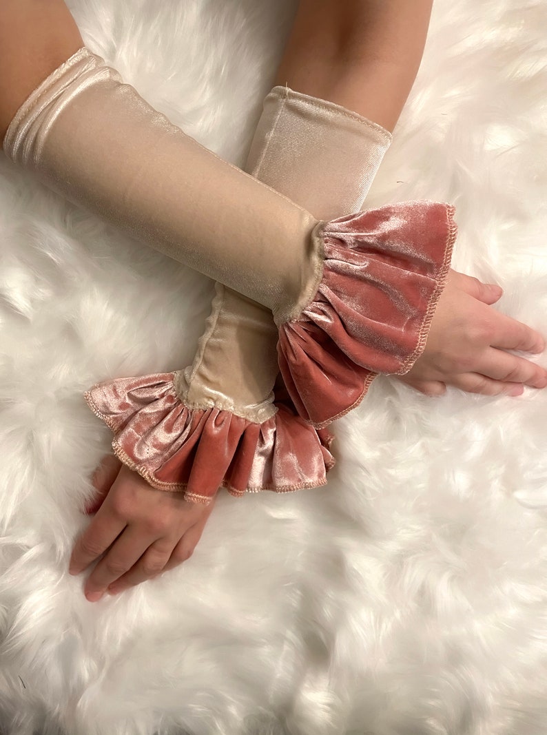 Vintage Pink Velvet Circus Collar and Cuff Set - Etsy UK