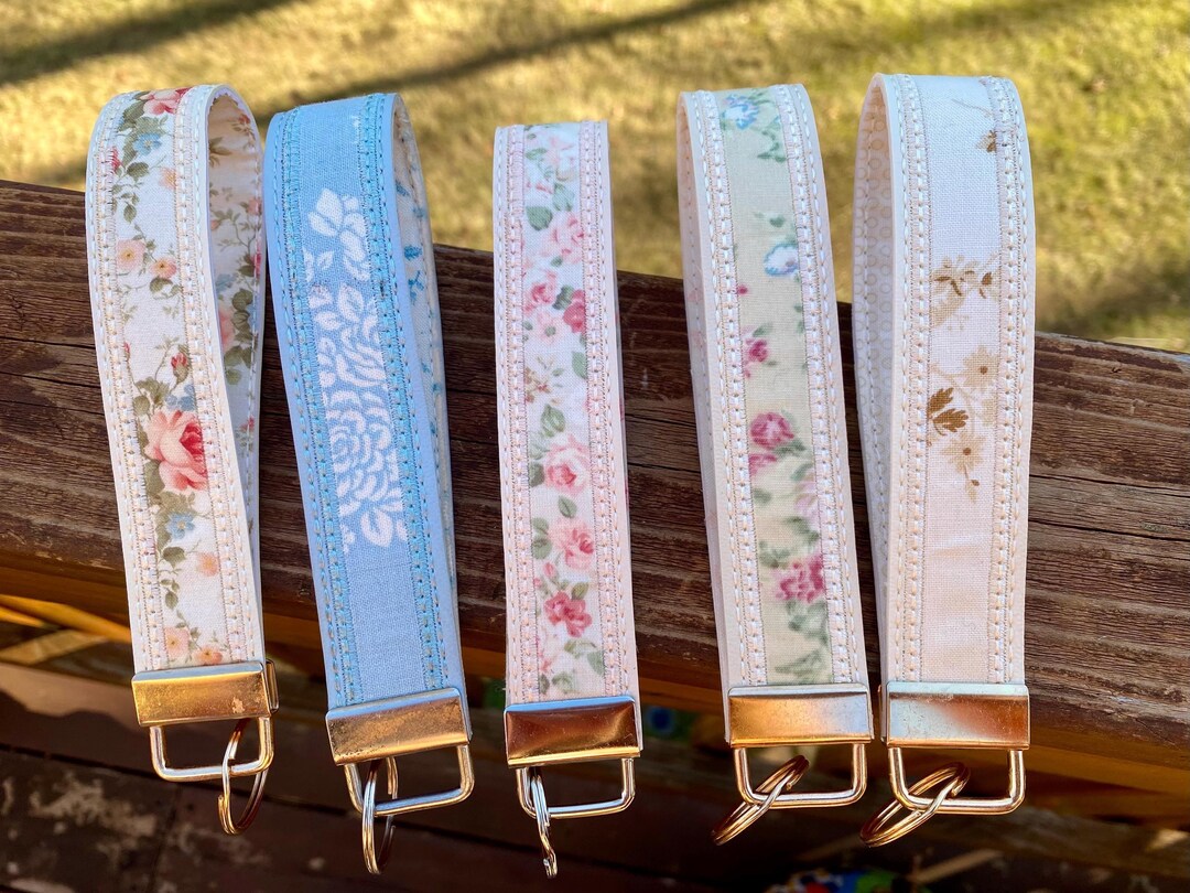 Coquette Key Wristlet/coquette Key Fob/vintage Floral Keychain/floral ...
