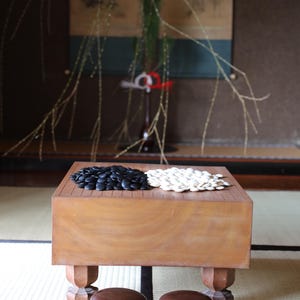 Japanese IGO Go Game Table Set, Stone HAMAGURI Shell Pieces, Wood Board ...