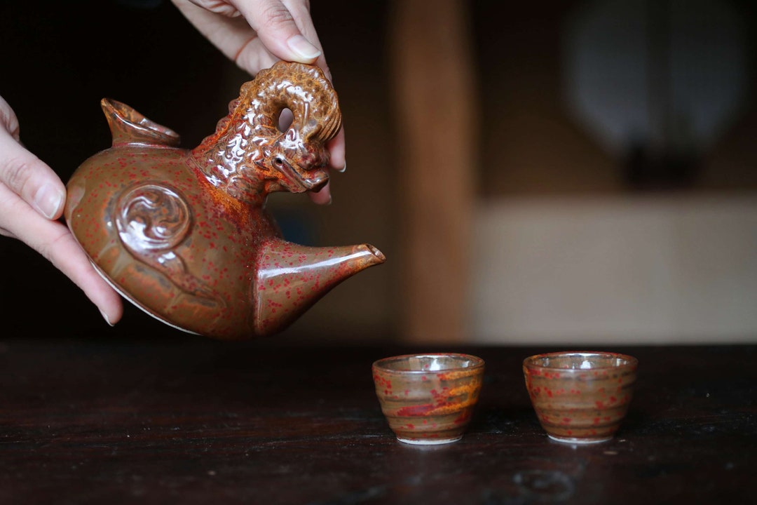 Japanese Vintage OKINAWA Dragon Sake Cups Bottle Set Pottery Beautiful ...