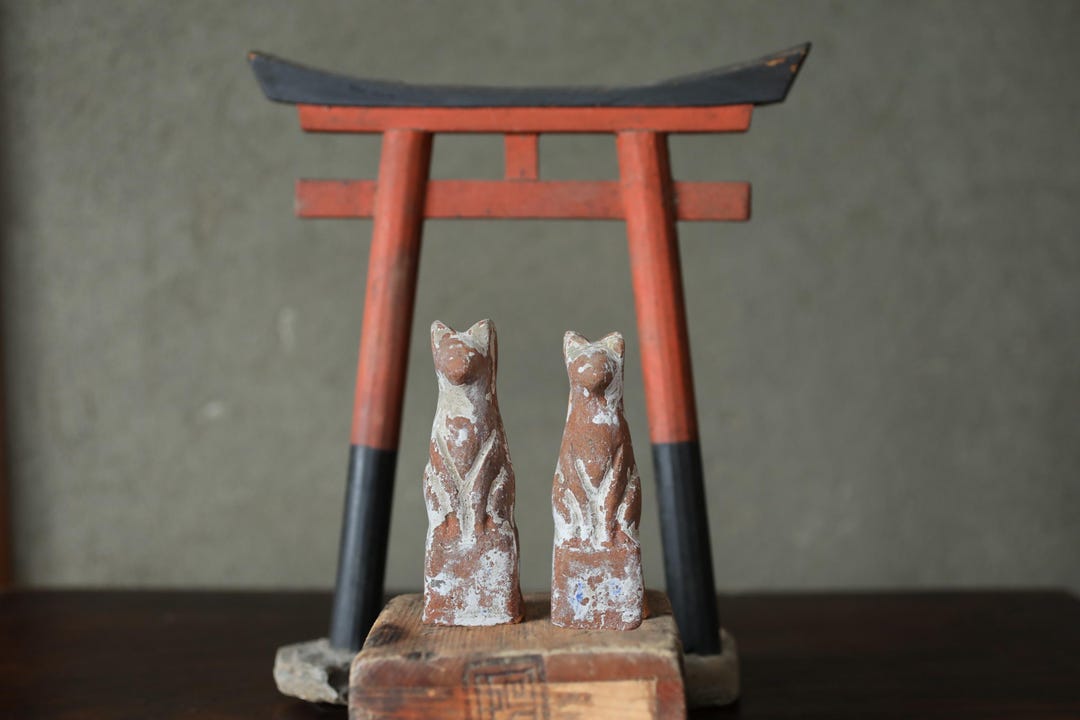 Antique Japanese Kitsune Pottery Dolls, Shinto Shrine Foxes (1910s Pair ...