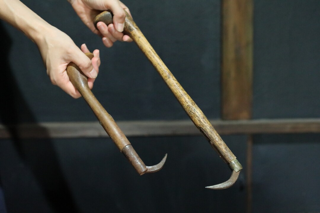 A Pair of Japanese Vintage Fisherman's Tuna Hook With Wood Handles ...