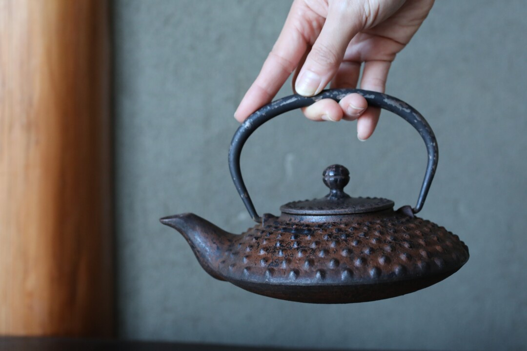 Japanese Vintage Cast Iron Kettle Nambu Tekki Tetsubin With Kanji Signature Metal Craft, Tea Pot ...