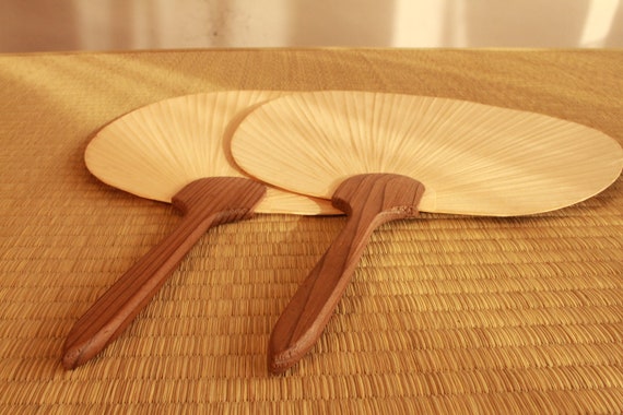 Japanese Ukiyoe Pair of handmade beautiful fan Uchiwa… - Gem