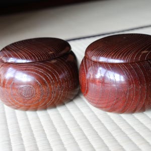 Japanese IGO Go Game Table Set, Stone HAMAGURI Shell Pieces, Wood Board ...