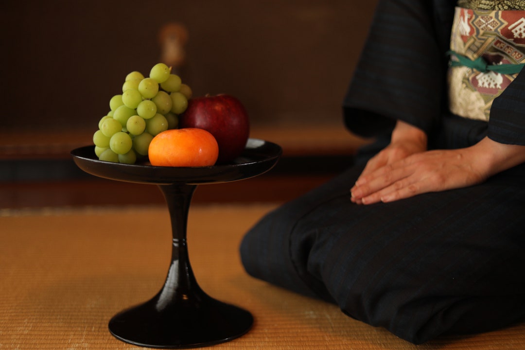 Japanese Vintage Furniture Wooden Black Lacquer Round Fruit Cake Stand ...