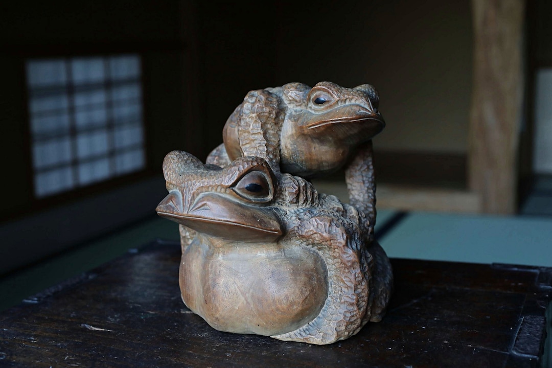 Rural Japanese Vintage Wooden Kaeru Frog Sculpture, Kibori Art Craft ...