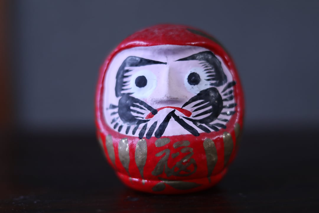 Japanese Roly-poly Toy Doll Figurine of Traditional Japanese Character ...