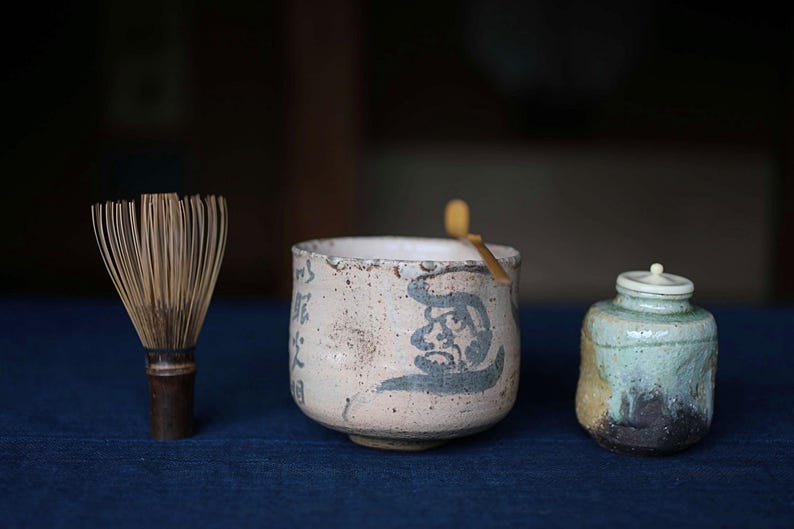 Shino- Matcha Tea Bowl Japanese Antique CHAWAN With Zen Master DARUMA ...