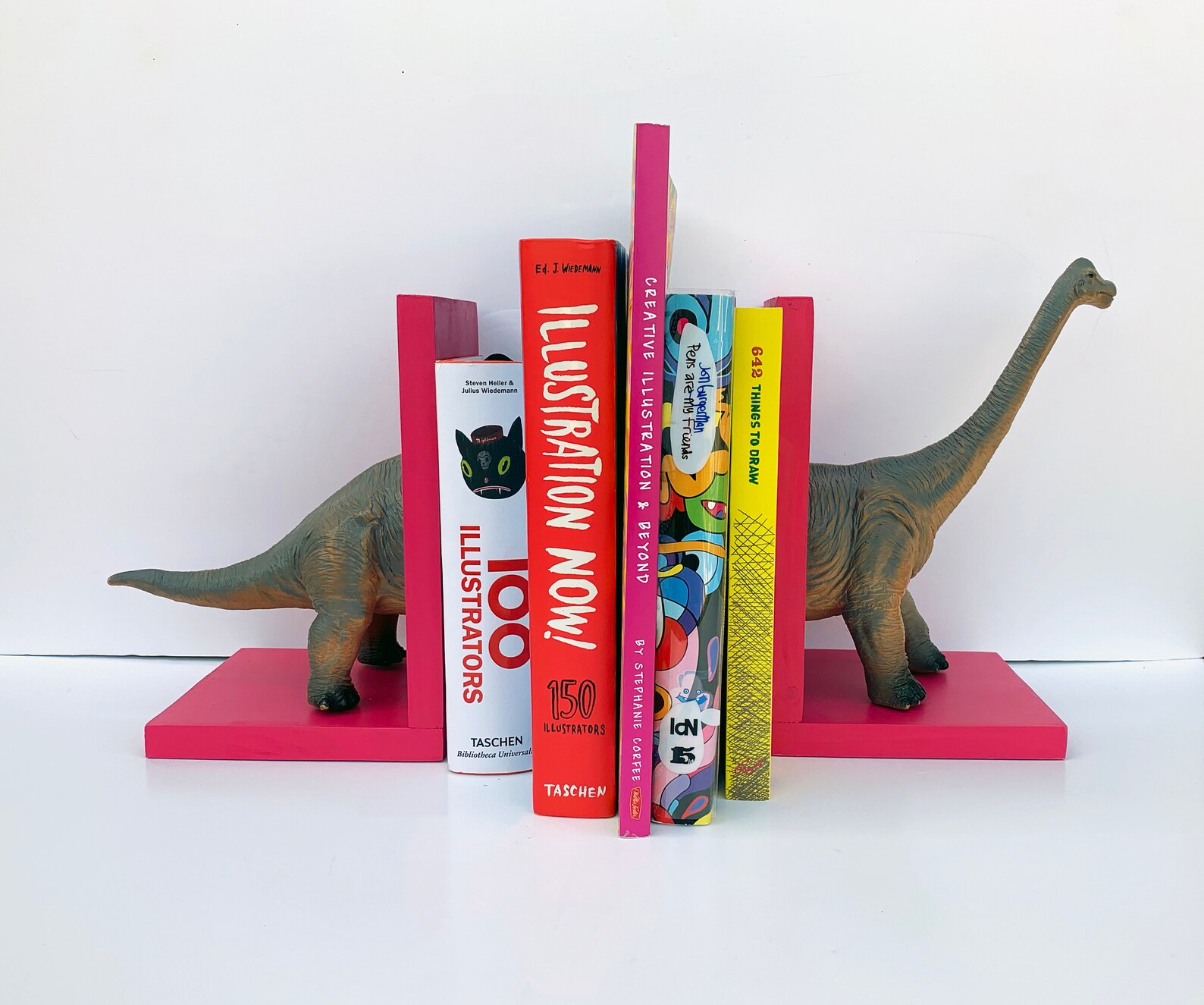 Pink Diplodocus / Brontosaurus Dinosaur Bookends Set Free UK Delivery ...