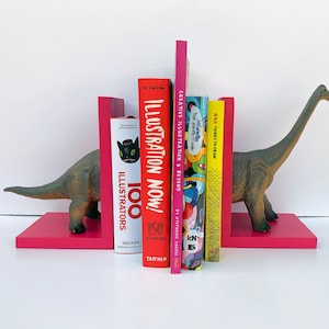Pink Diplodocus / Brontosaurus Dinosaur Bookends Set Free UK Delivery ...