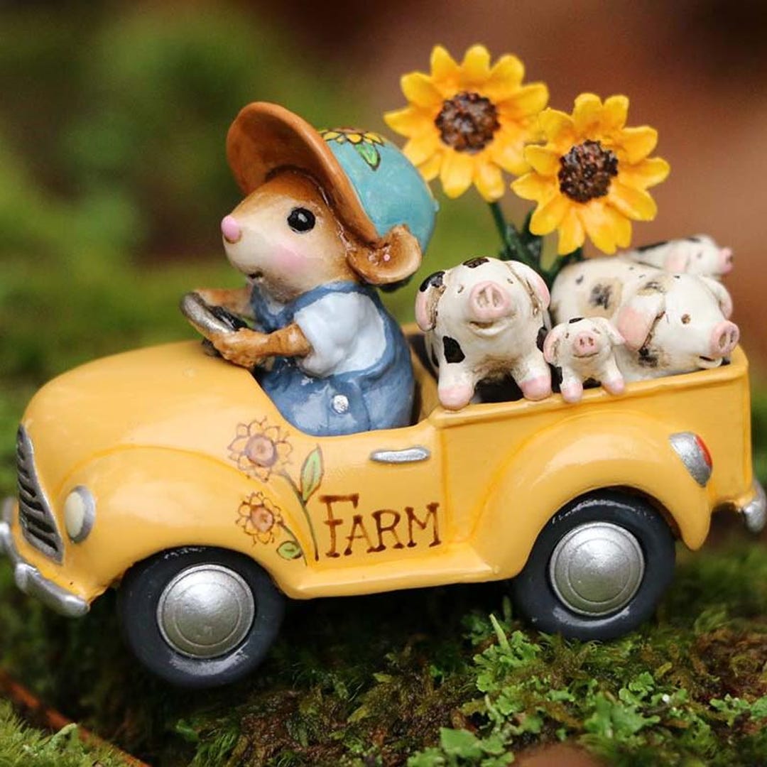 Wee Forest Folk M-270d7 Piggy Pickup, Limited Edition Miniature Farm ...