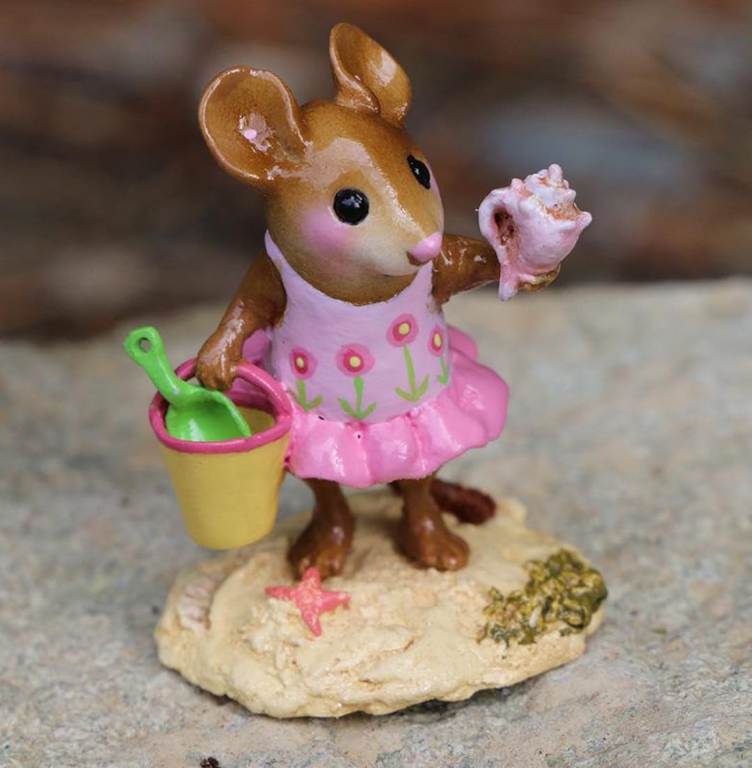 Wee Forest Folk M-487 Conch Quest, Miniature Mouse Figurine at the ...