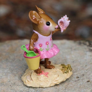 Wee Forest Folk M-487 Conch Quest, Miniature Mouse Figurine at the ...
