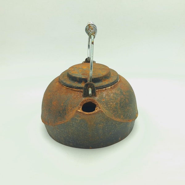 Iron Kettle - Etsy