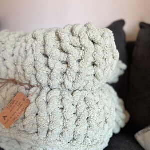 Extra Large Cozy Hand Knitted Blanket 60”x70” - Etsy