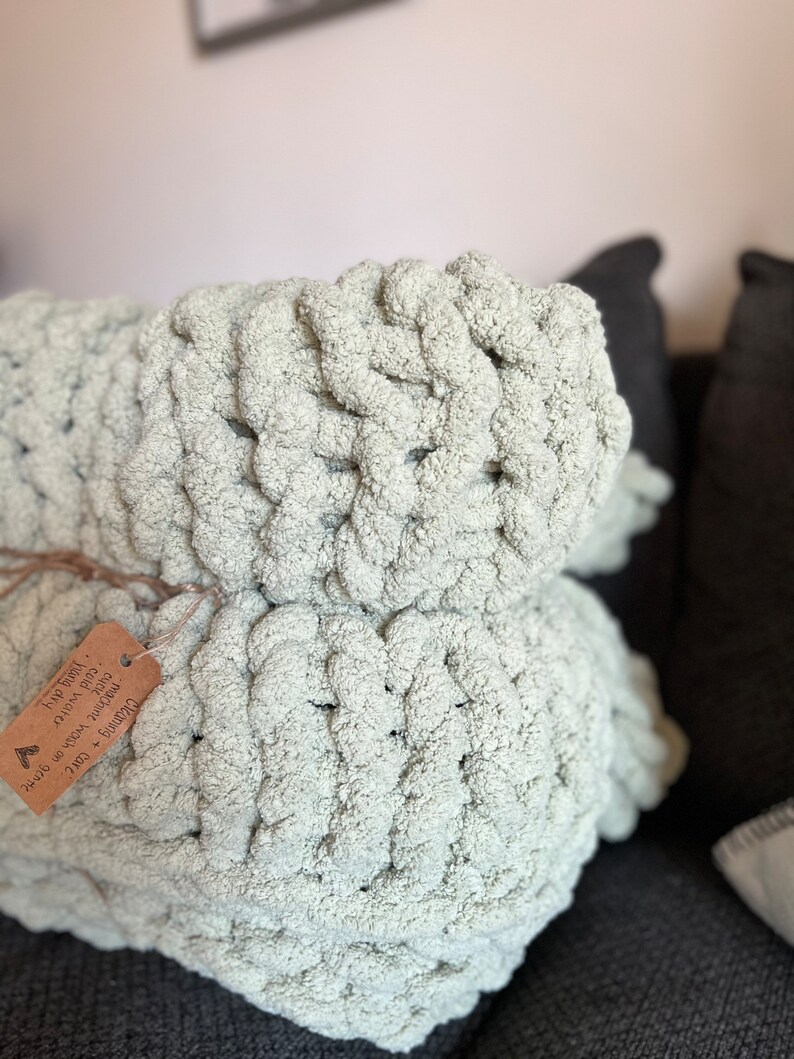 Extra Large Cozy Hand Knitted Blanket 60”x70” - Etsy