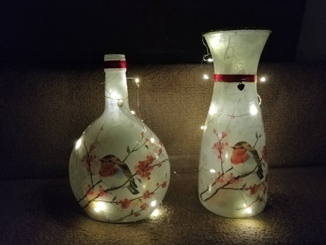 Handmade Vase with Robin. Handmade Decoupaged Robin Glass Vase - Etsy.de