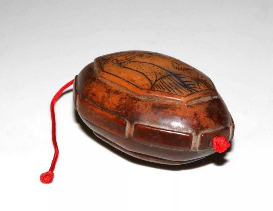 ANTIQUE Inscribed Asian / Chinese Hand-carved Turtle-shaped Trinket Box ...