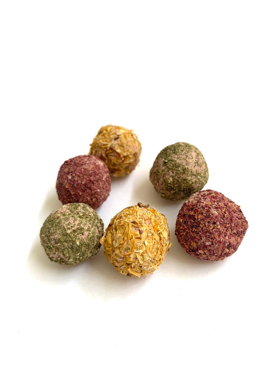 Medium Sized Forage Balls | Bunny Treat | All Natural Treat for Rabbits ...