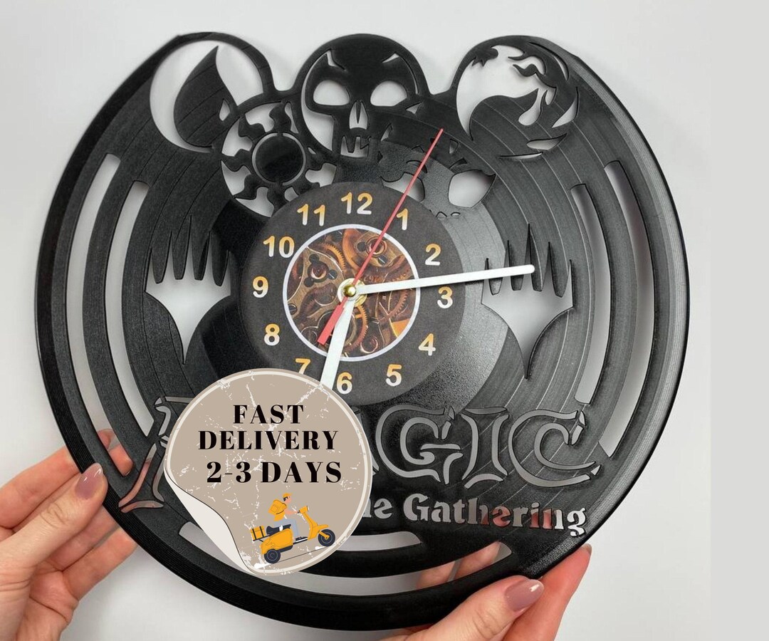 Magic the Gathering Vinyl Record Clock: Upcycled Board Game Decor - Etsy
