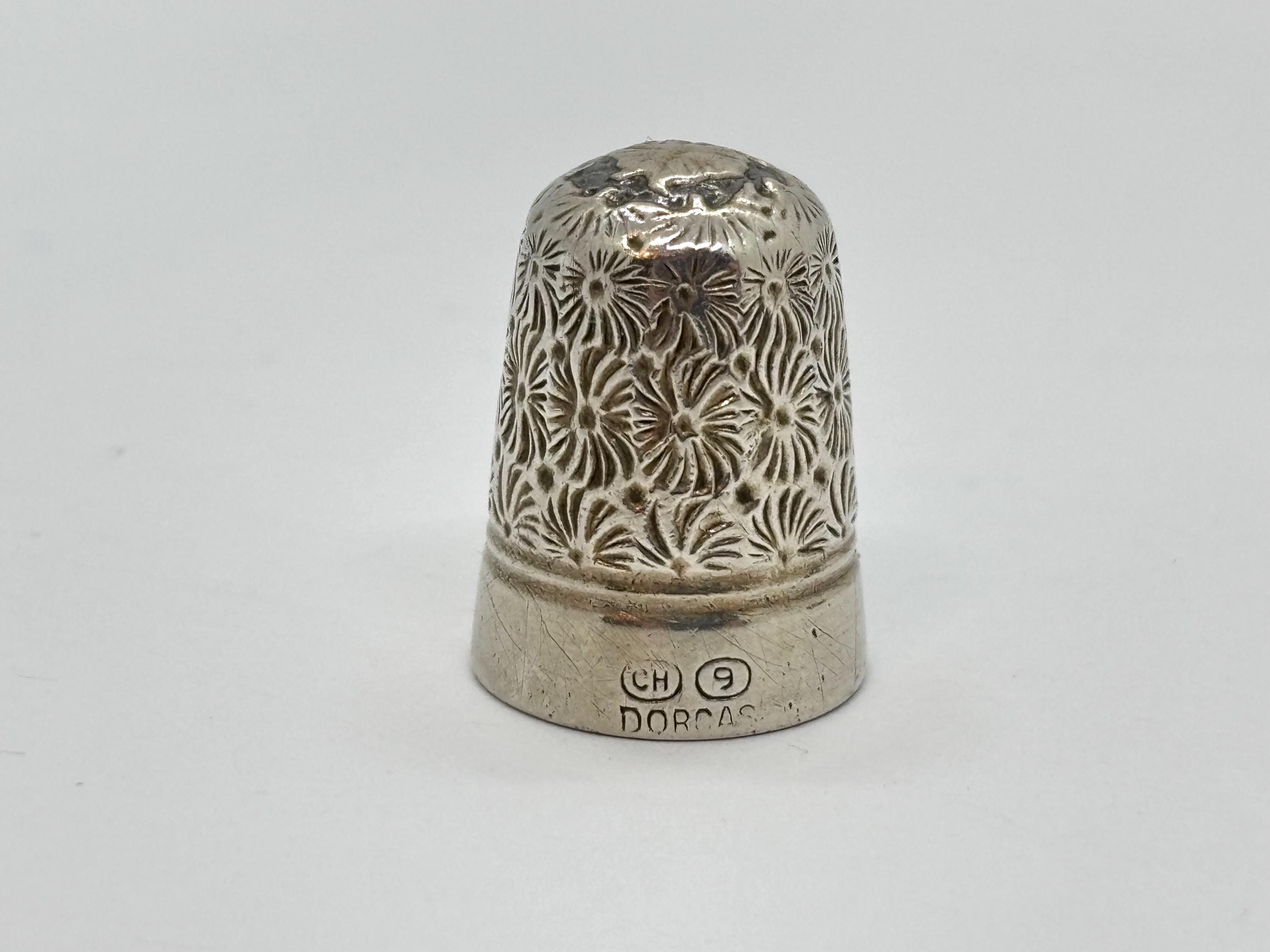 Vintage Charles Horner Silver Plated Dorcas Thimble in Original Fitted ...