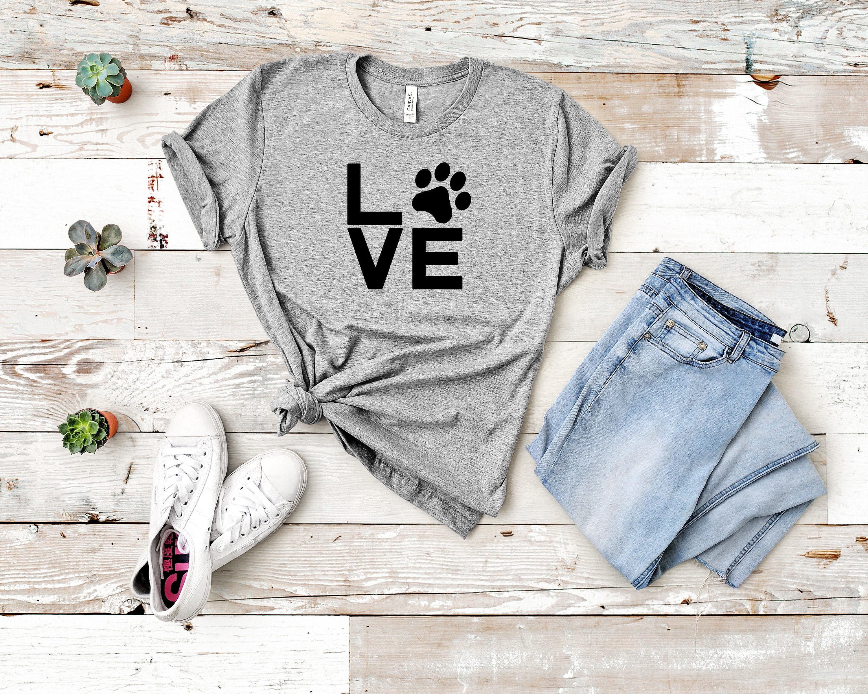 Love Paw Shirt, Dog Lover's T-shirt, Paw Print Graphic Tee, Dog Mom ...