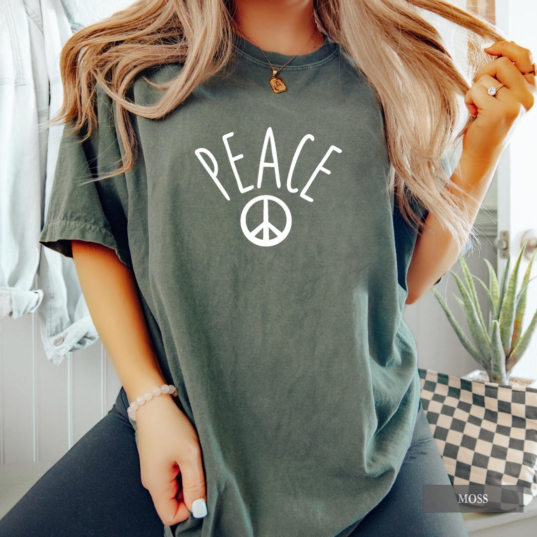 Peace Sign Shirt: Comfort Colors® Retro Graphic Tee, Hippie Boho ...