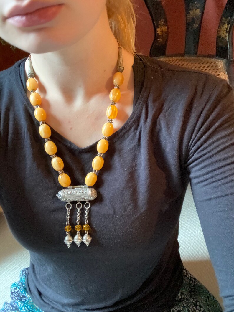 Traditional Yemen or Oman Necklace With Silver Hirz Bead and Egg Yolk ...